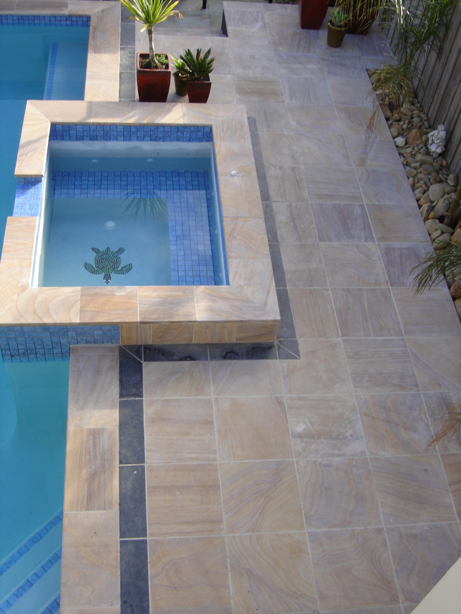 Rainbow Honed - Sandstone Pool Coping | HL Stone World