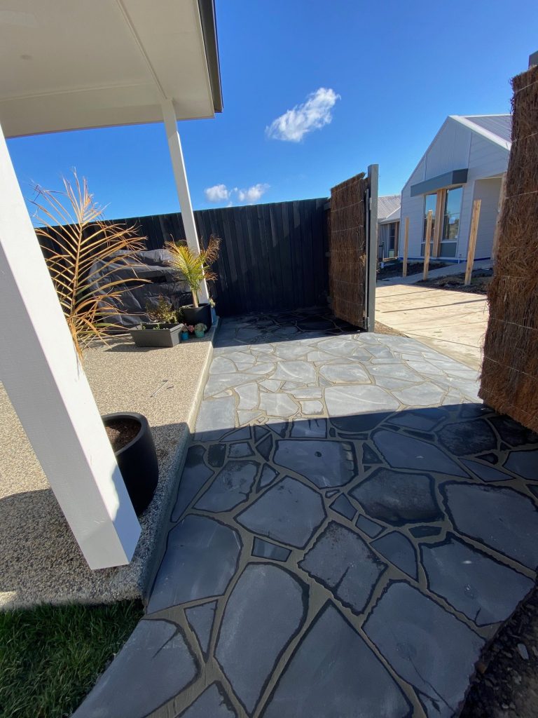 Bluestone Random Crazy | HL Stone World